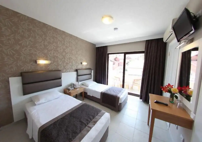 Ida Hotel - İçmeler