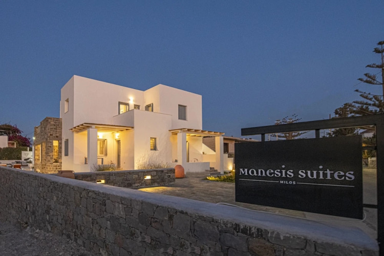 Manesis Suites - Milos