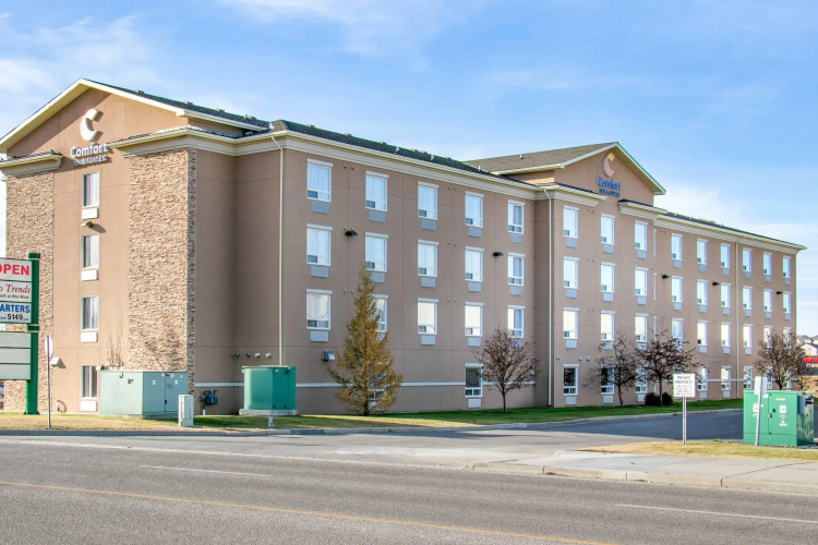 Comfort Inn & Suites - Airdrie