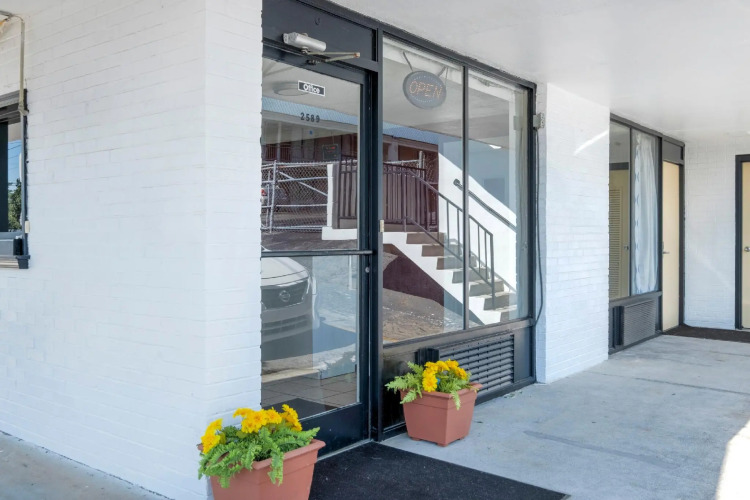 Oyo Hotel Cleveland, Tn - Cleveland, TN