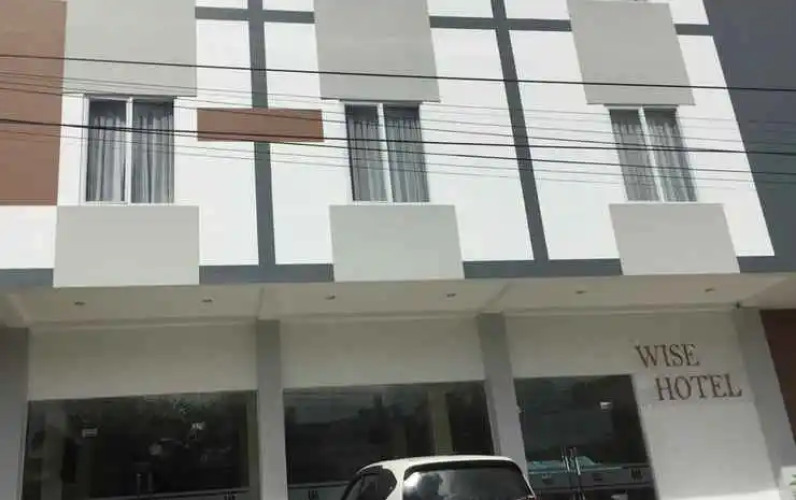 Wise Hotel Tomohon - Tomohon