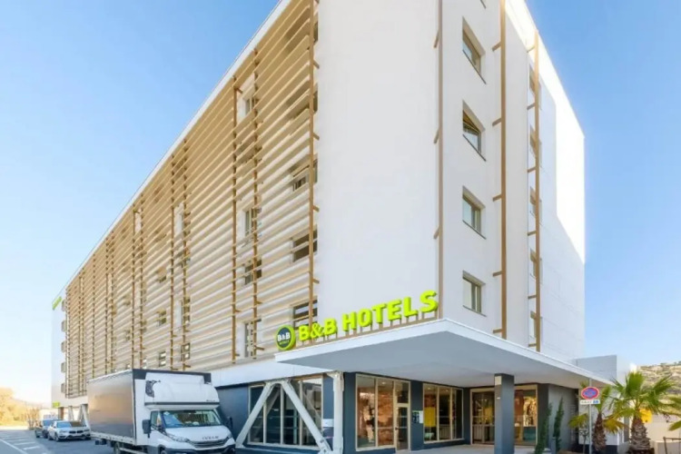 B&b Hotel Nice Stade Riviera - Cagnes-sur-Mer