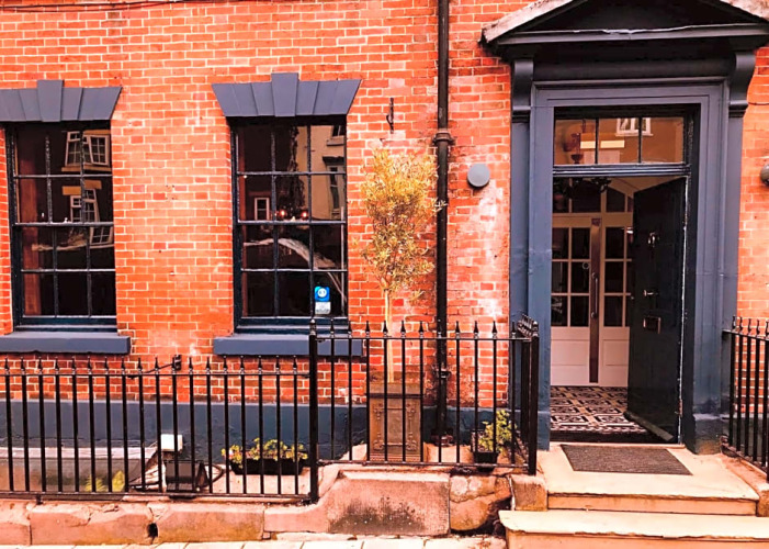 The Silk House - Leek