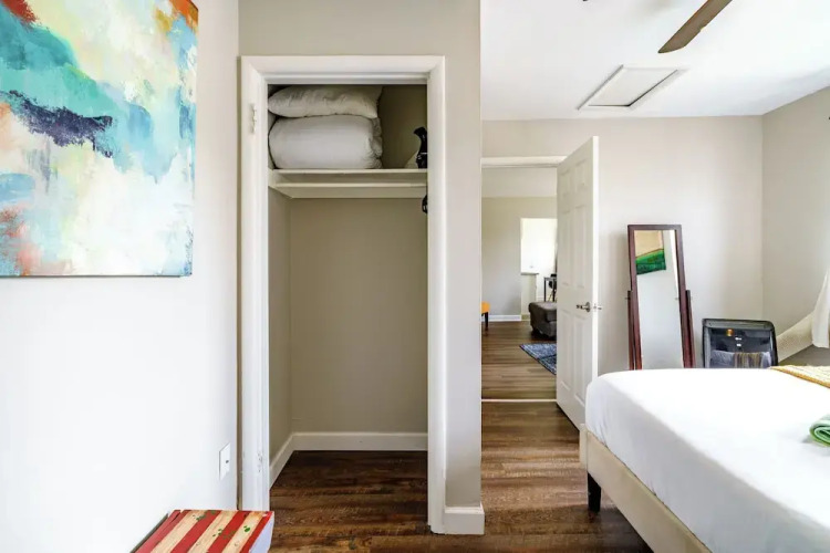 Jungle House Modern Lofts – Arena District & Short North - Dublin, OH