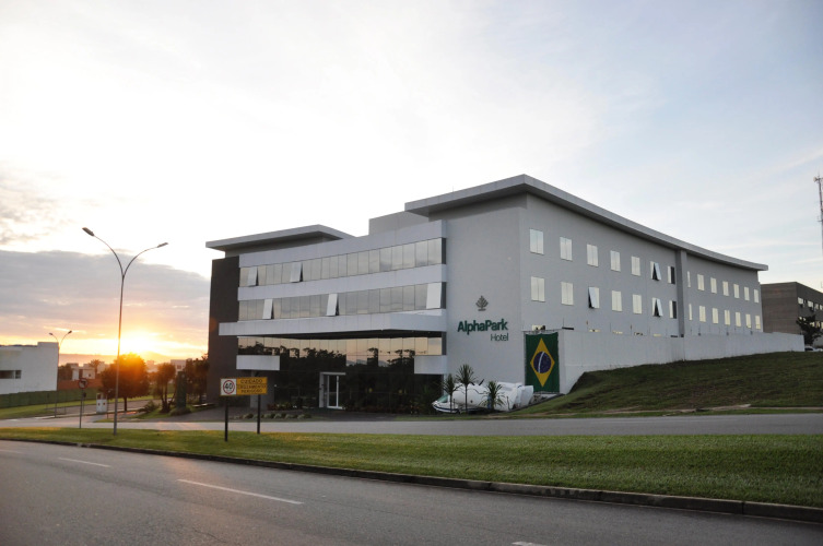 Alphapark Hotel - 