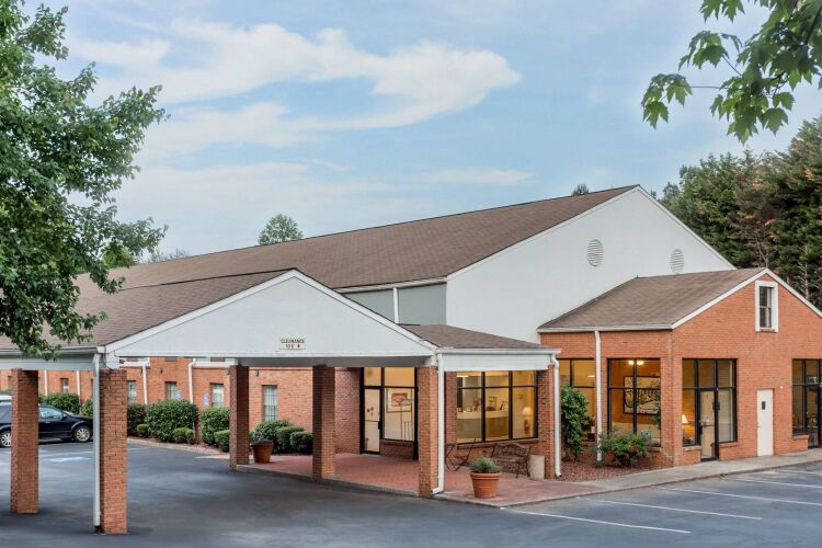Quality Inn - Clarkesville, GA