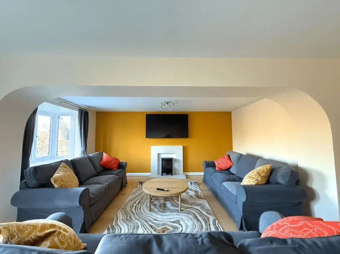 Stunning Townhouse: Your Spacious Retreat For 8 - Sheffield