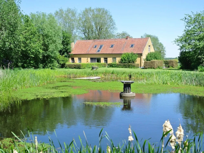 Holiday Home Het Zuidgoed With Garden - Torhout