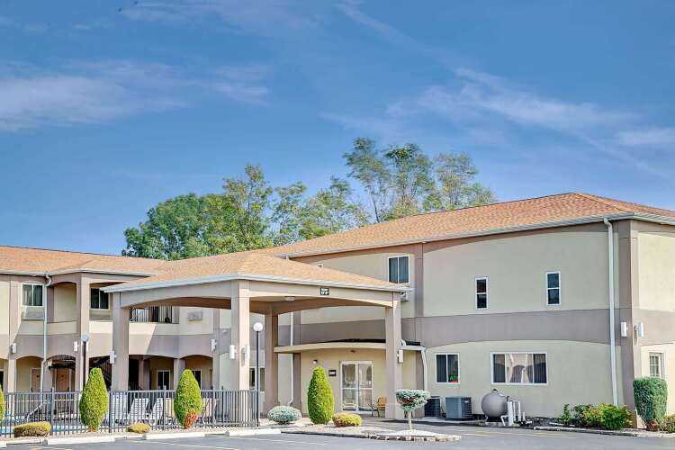 Days Inn & Suites By Wyndham Niagara Falls/buffalo - State of New York