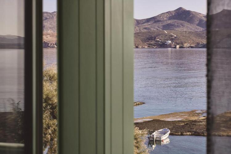 Noon Beyond Accommodation - Milos