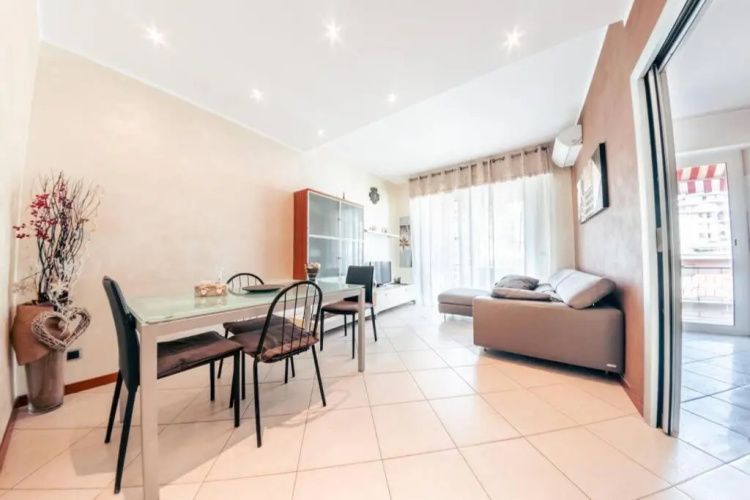 Casa Luca Flexyrent - Parking - A C - Wifi - Rapallo