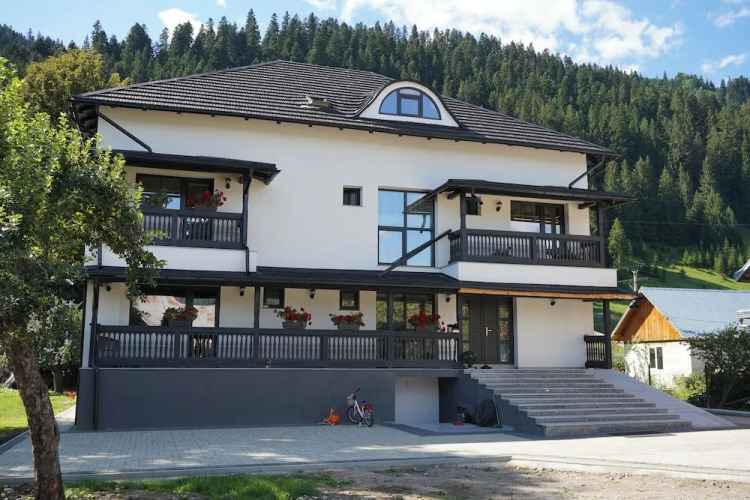 Pensiunea Sâhla - Câmpulung Moldovenesc