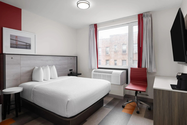 Ramada By Wyndham Brooklyn Near Flatbush - Brooklyn, NY