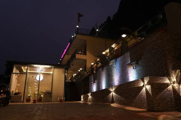 Ganeshwaram Hotel & Restaurant Bhowali - Bhowali