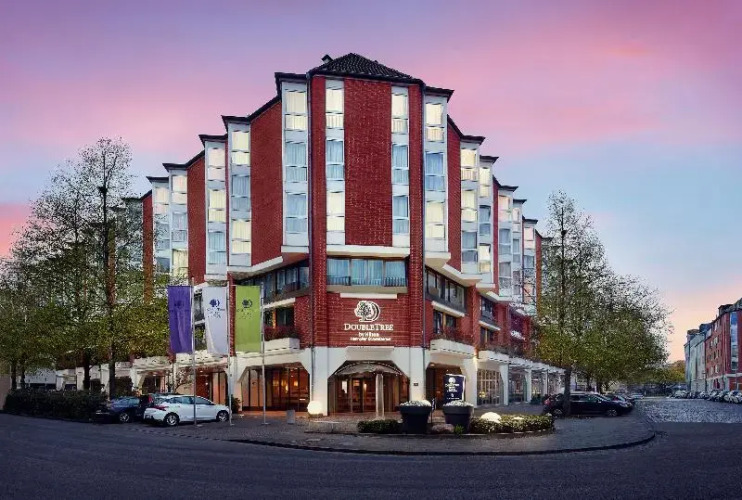 Doubletree By Hilton Hannover Schweizerhof - Hanover