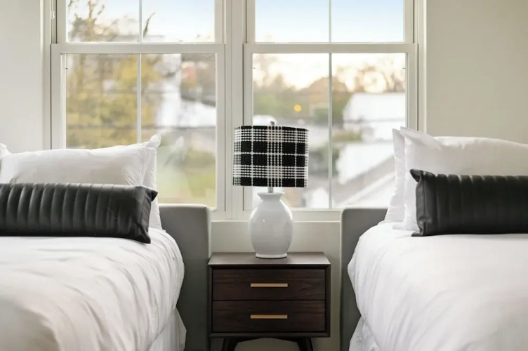 Hart Suites By Avantstay – Stylish Townhome Near Downtown Nashville - Nashville, TN