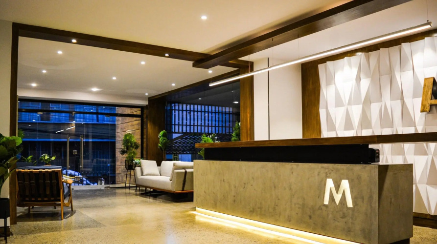 Madero Hotel & Suites - La Paz, Bolivia