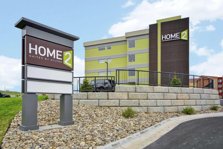 Home2 Suites By Hilton Rapid City - Rapid City, SD