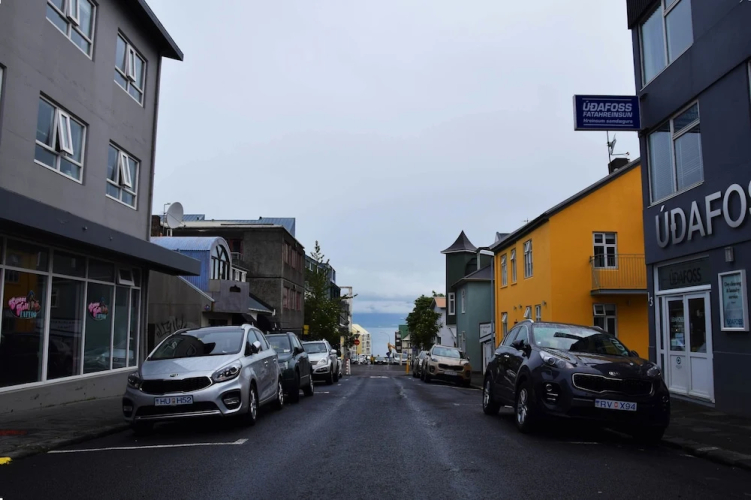 Apartment V13 - Reikiavik