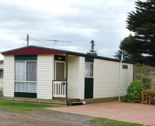 Dylene Caravan Park - 2 Br Family Cabin With Air - Melbourne