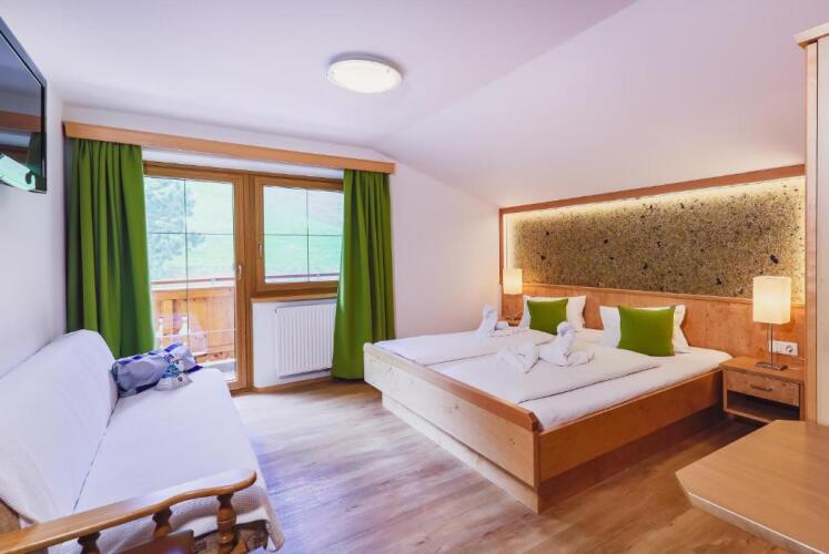 Hotel Garni Panorama Guggenbichl - Kaprun