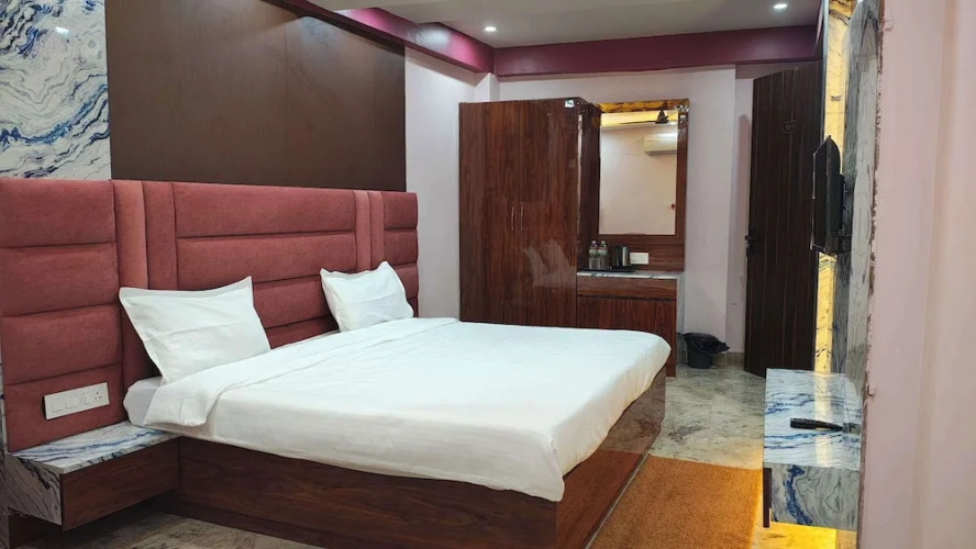 Vkn Hotel & Resort - Prayagraj