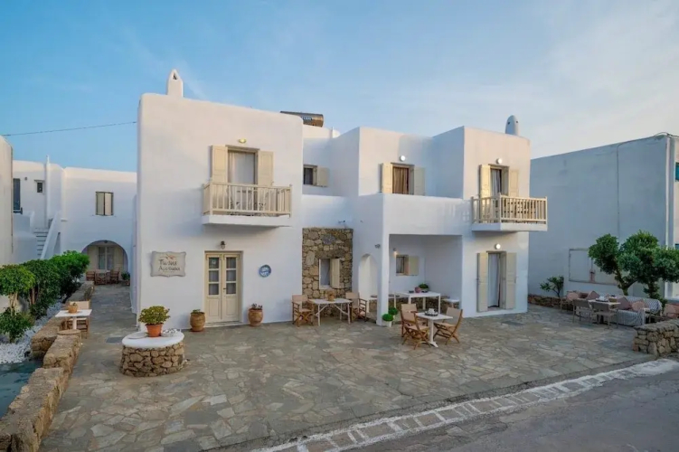 Mykonos Twins - Mykonos