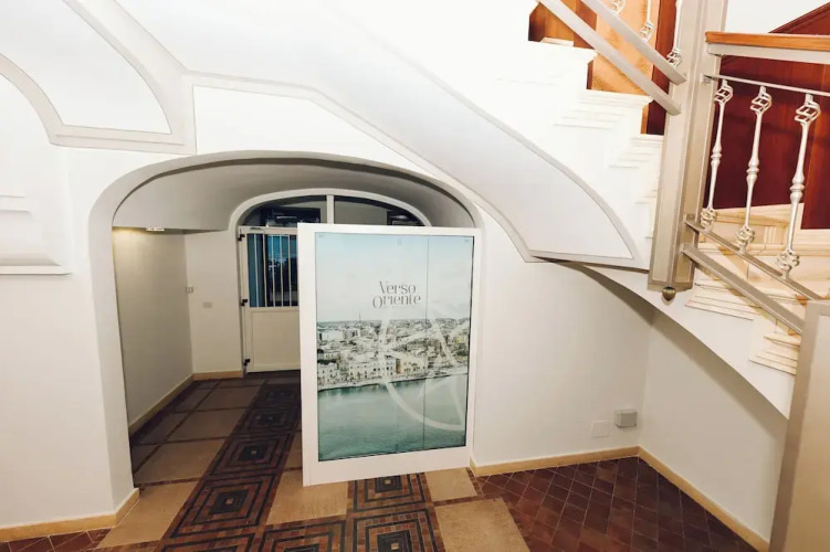 Verso Oriente - Brindisi