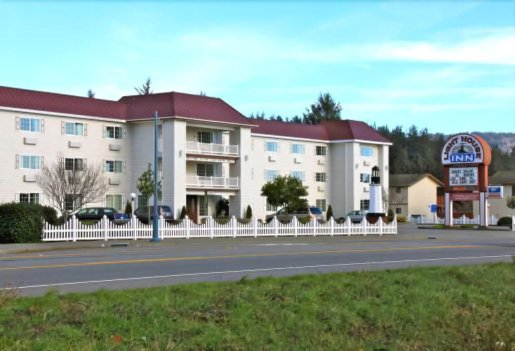 Lighthouse Inn - Crescent City, CA