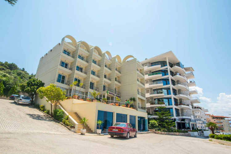 Hotel Oasis - Sarandë