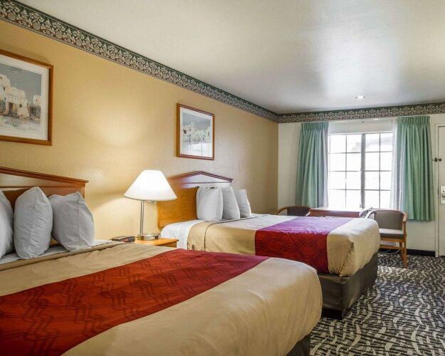 Executive Inn - Patterson, CA