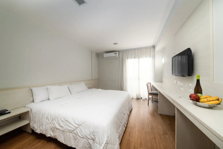 Rede Andrade Vernon - Curitiba