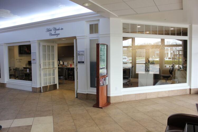 Riverwalk Place Resort & Spa - Michigan