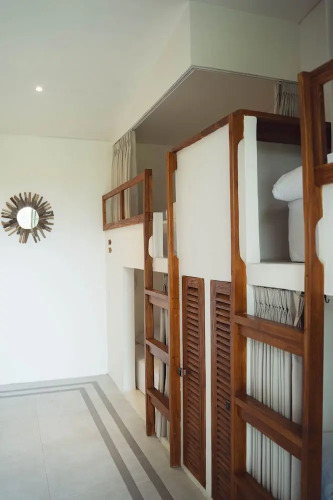 White Penny Hostel - Seminyak