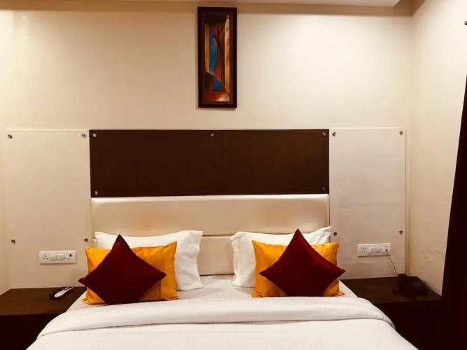 Hotel Lotus Inn - Rewa