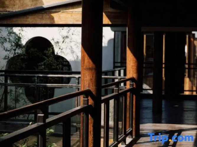 Liuzhou Qishe Hotel (Yaoyu Ancient Town Flagship Store) - Liuzhou