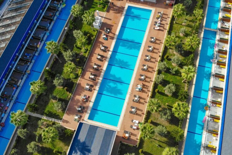 Eftalia Marin Resort Hotel - Türkler