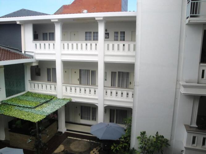 Ramayana Hotel - Makassar