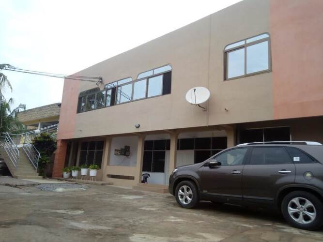 Salleria Annex - Accra