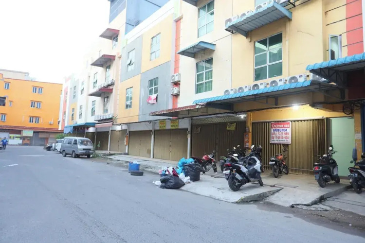 Oyo 92988 City Room - Batam
