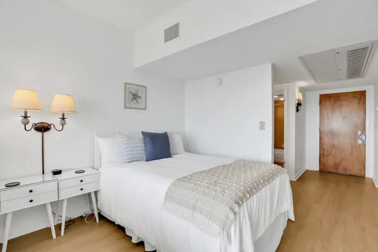 Dual Suites & Ocean Views At Sandcastles Villas Pool, 2 Balconies & Golf - American Beach, FL