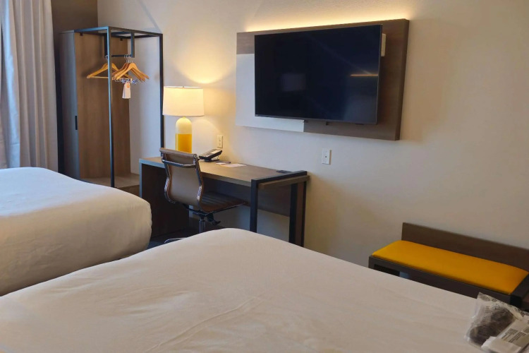 Comfort Inn & Suites At Sanford Sports Complex - Sioux Falls, SD