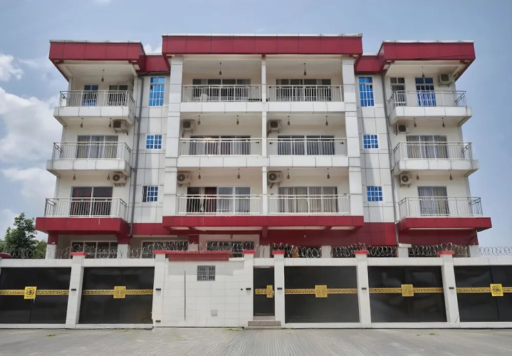 Luxe Guest House - Douala