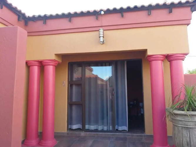 Thavhani Guest House - Thohoyandou