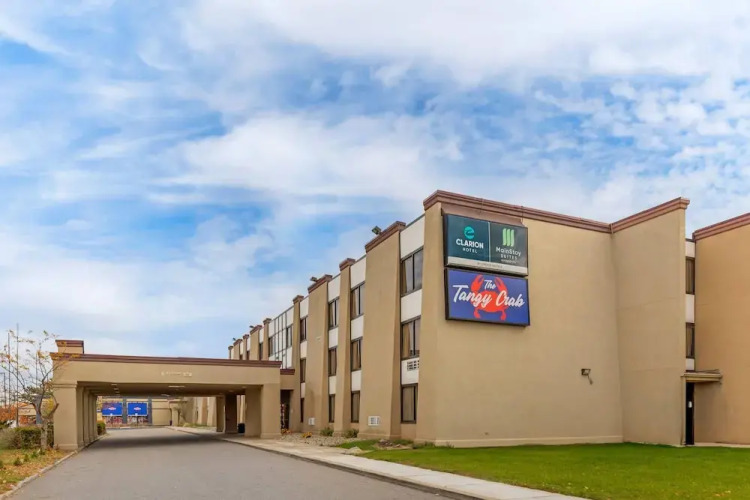 Mainstay Suites Lansing West - Lansing, MI