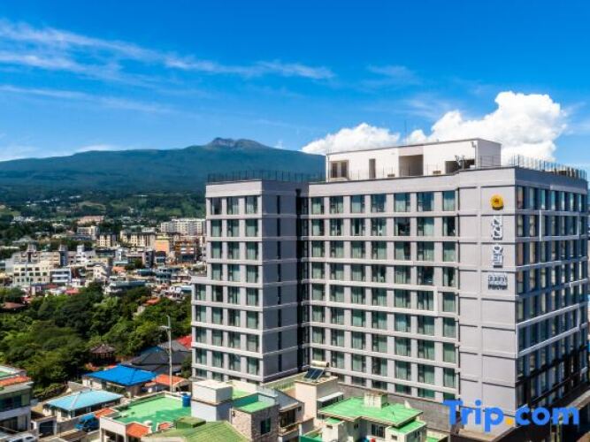 Shin Shin Hotel Cheonjiyeon - Jeju-do