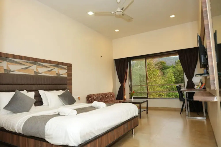 Hotel Lalit Inn By Royalstay - Lonavala