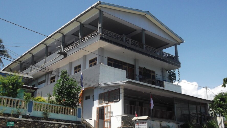 Sunrise Hotel Labuan Bajo - Labuan Bajo