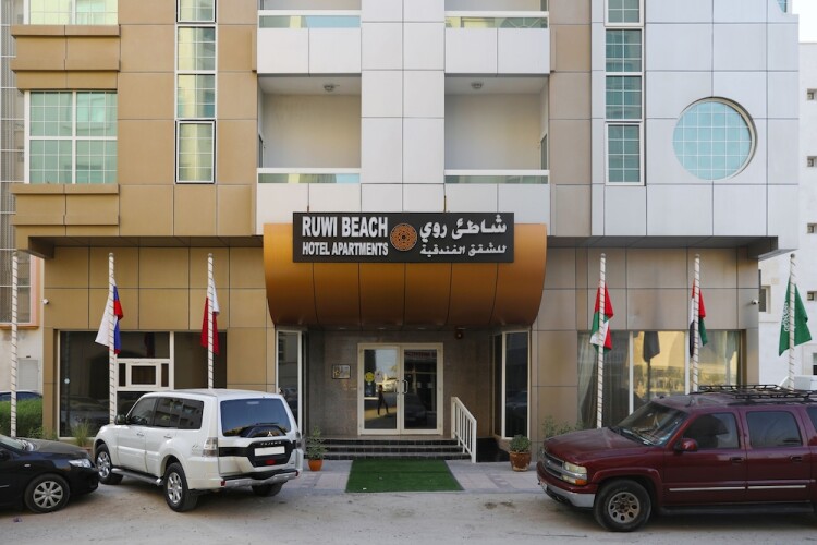 Ruwi Beach Hotel Apartments - Sharjah