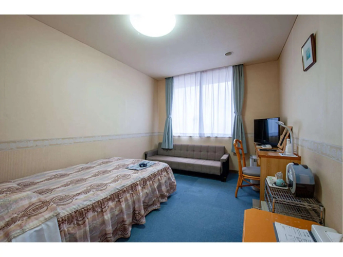 Nigitatsu Kaikan - Matsuyama